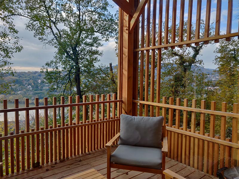Une cabane perchée à 15min de lyon - Gîte d'exception